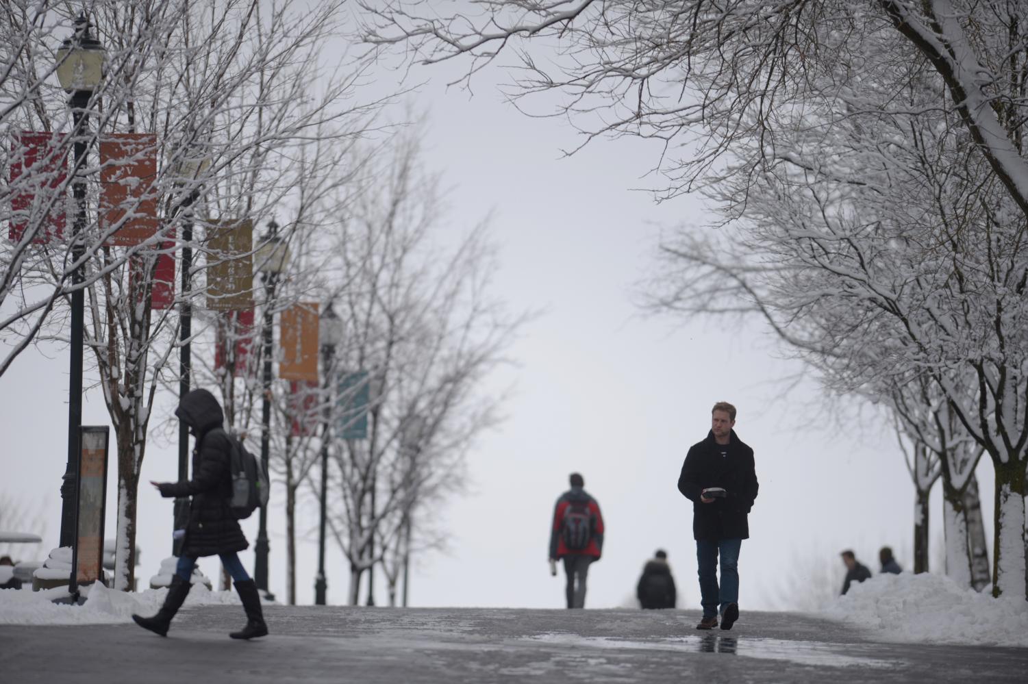 Pullman first responders prepare for snow storm – The Daily Evergreen