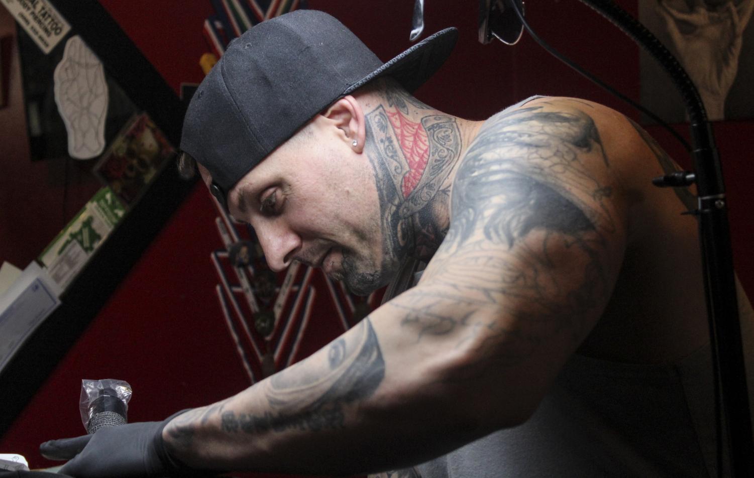 Tattooist’s passion for ink emerged early – The Daily Evergreen